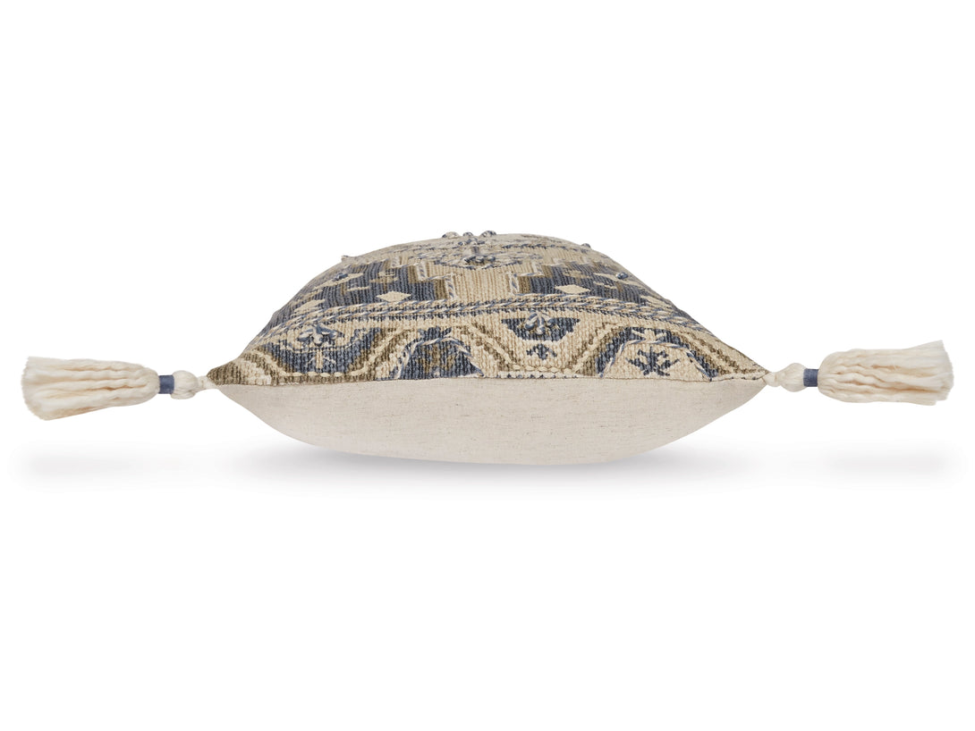 Winbury Medallion Tassel Cushion | InStyle Furniture