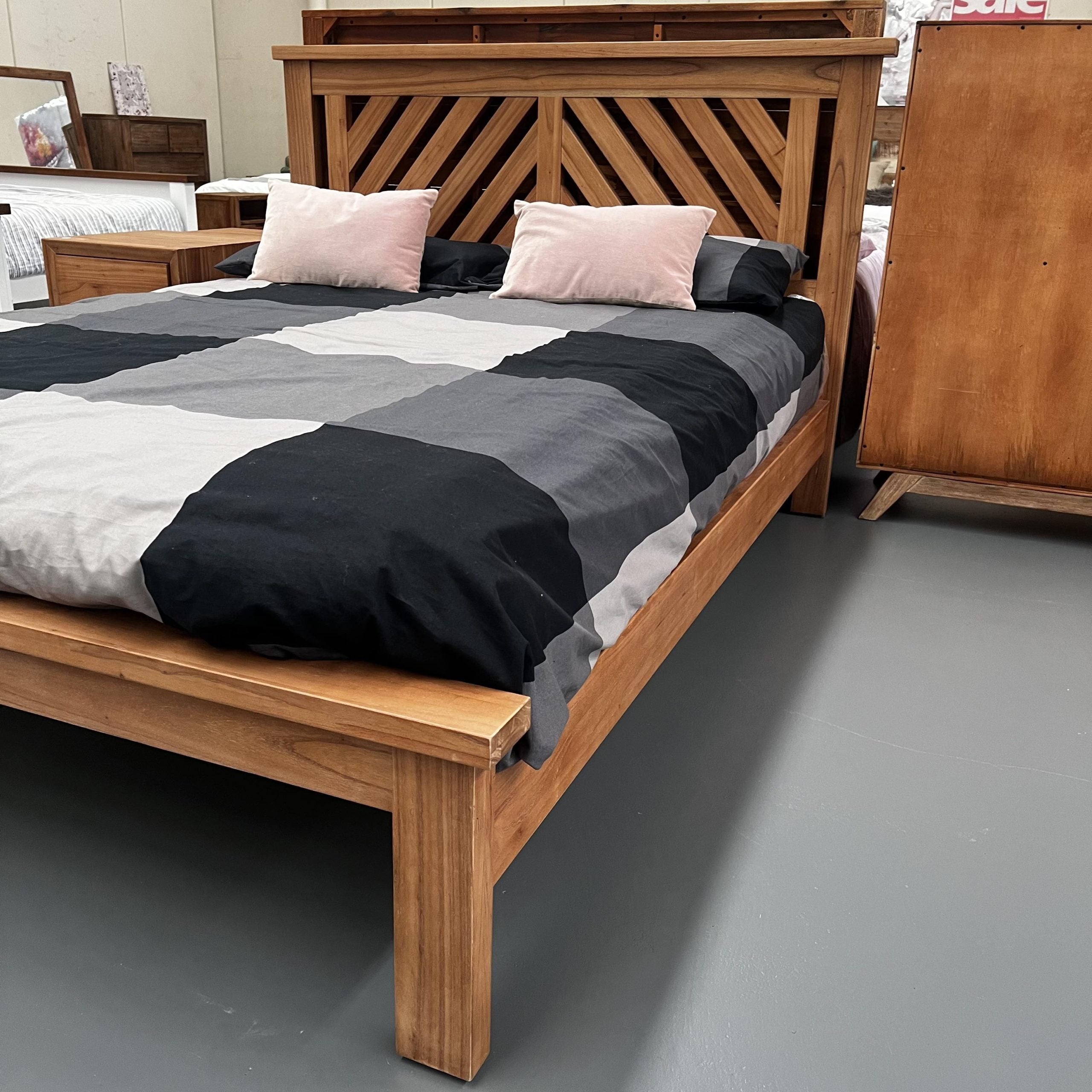 Avalon Bed - Natural – InStyle Furniture