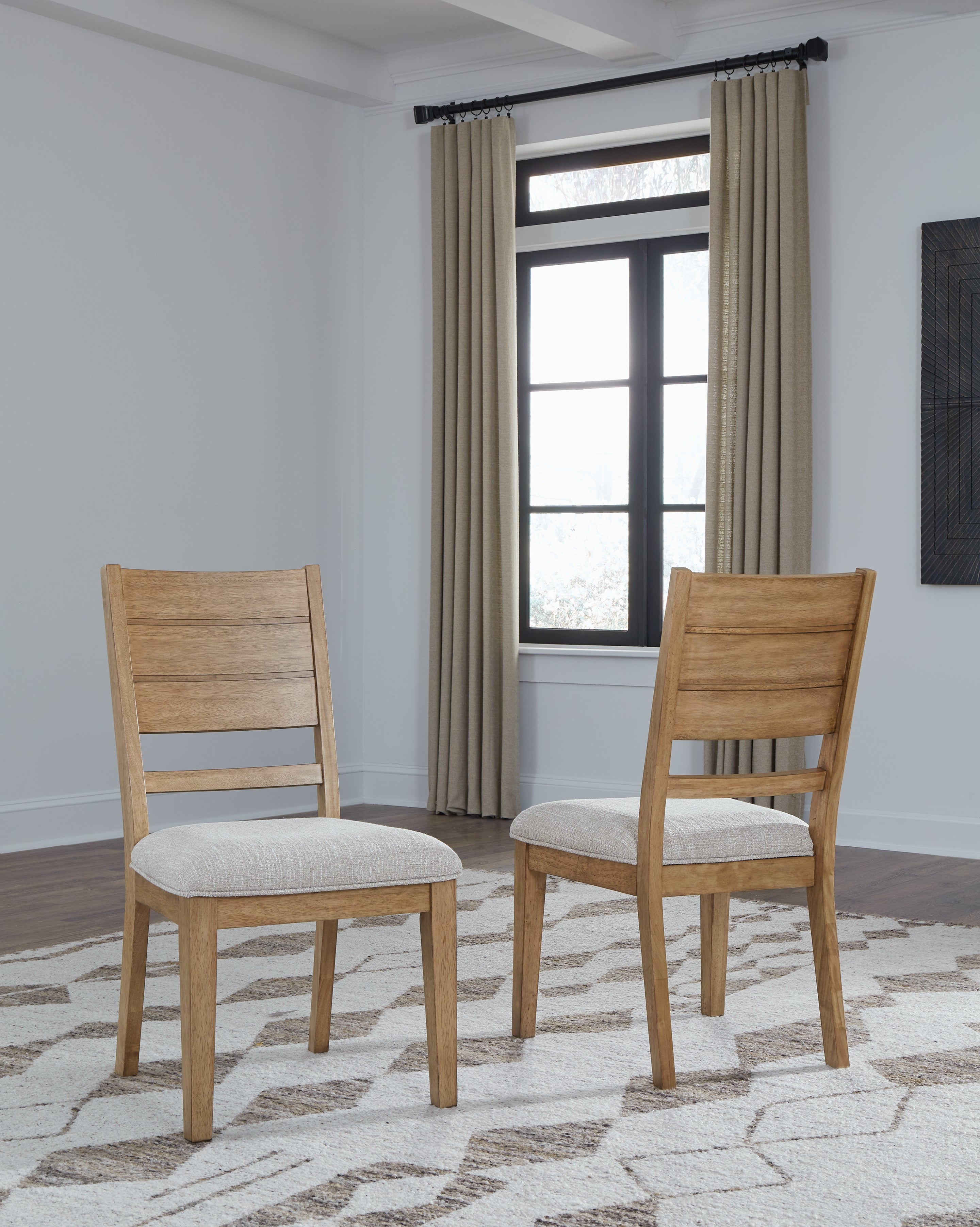 Kristiland Slat-Back Dining Chair | InStyle Furniture