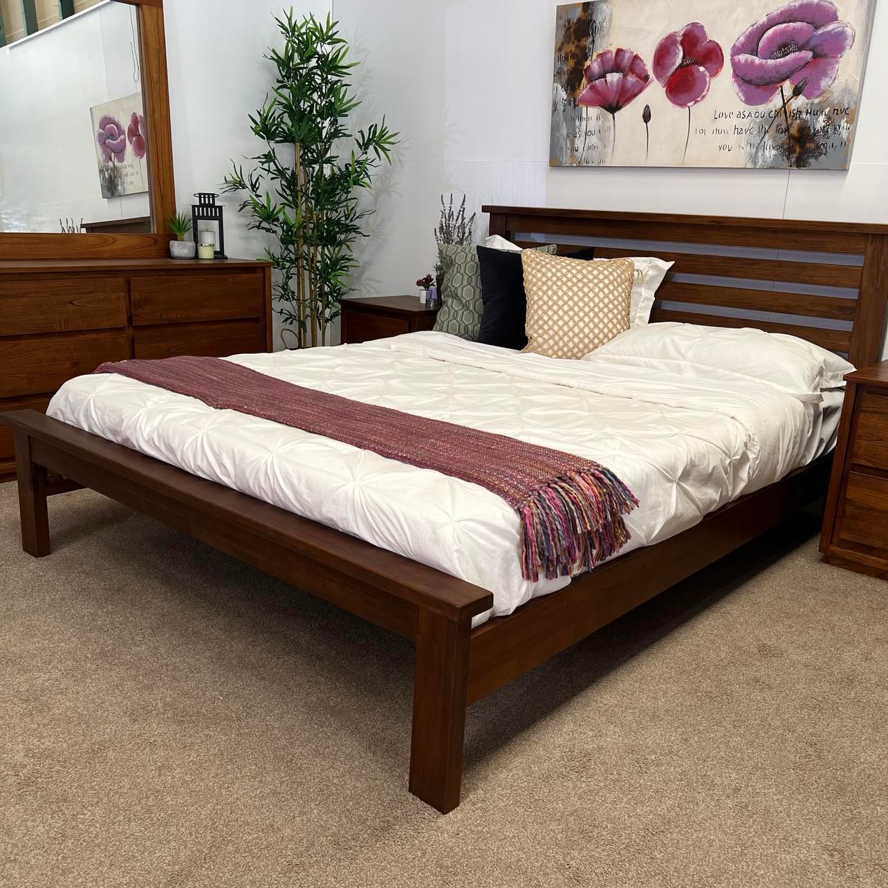 Grand Horizons Bed - Dark Oak – InStyle Furniture