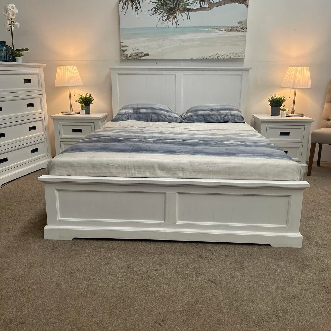 Hampton Coastal Bed - White – InStyle Furniture