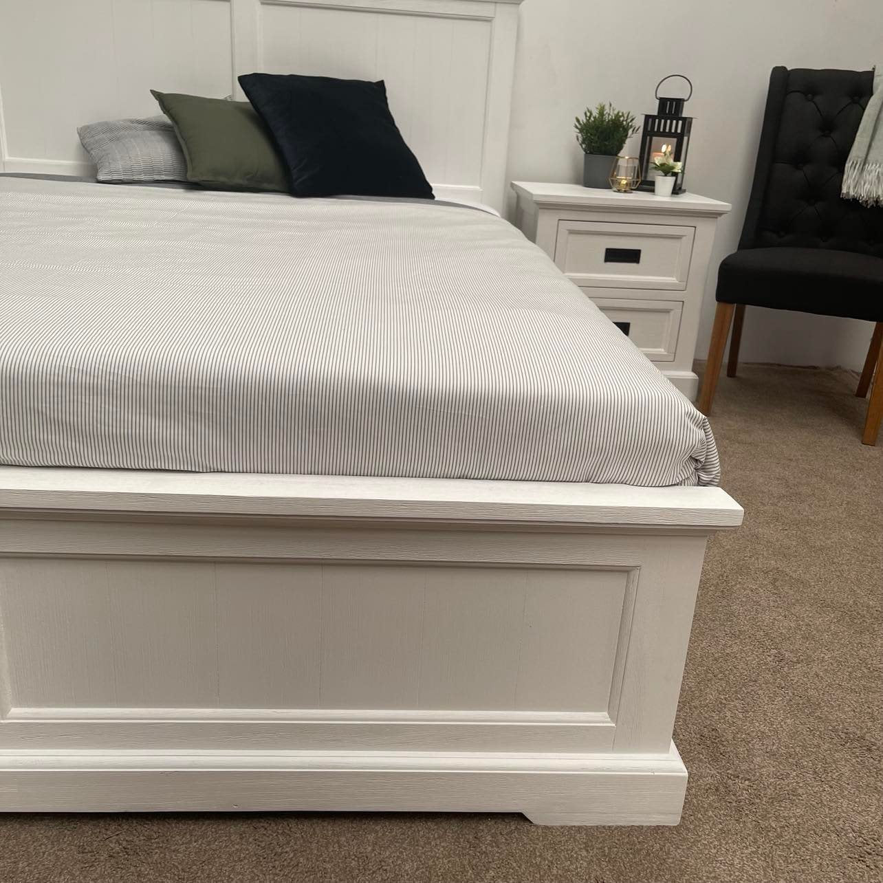 Hampton Coastal Bed - White – InStyle Furniture